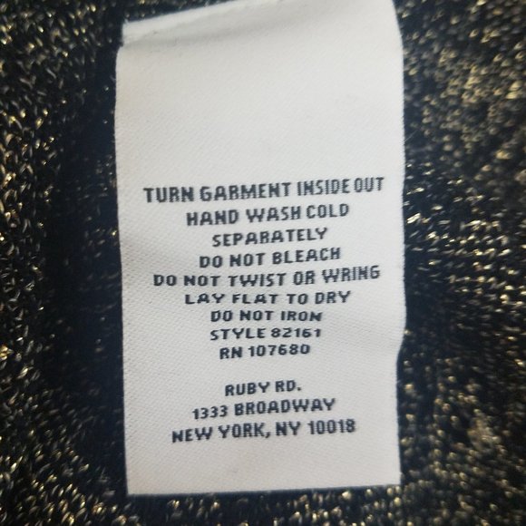 Ruby Rd. | Sweaters | Ruby Rd Black Gold Metallic Sweater | Poshmark